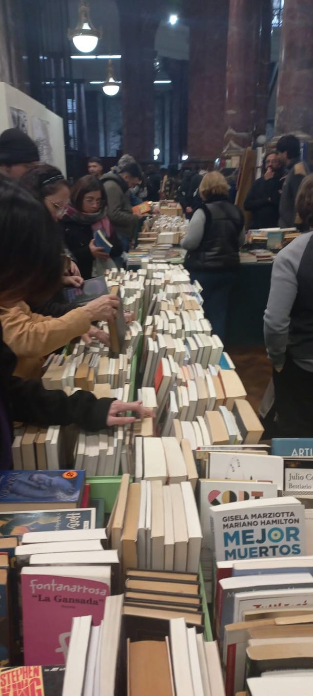 Vuelve la Feria de Librerías de Viejo al ECU, esta vez con un especial ...