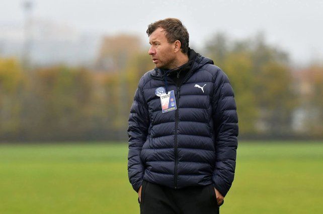 Un técnico filmó a sus jugadoras en el vestuario y no podrá volver a ...