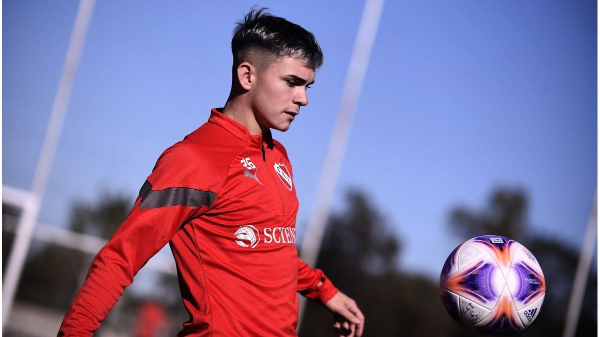 Santi López hará la pretemporada con Independiente en Miami