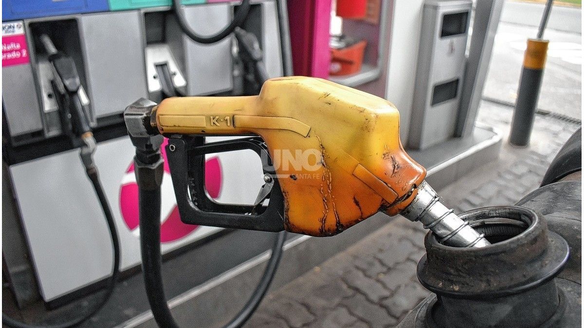 El aumento de combustible tiene fecha confirmada: a cuánto se irá el ...