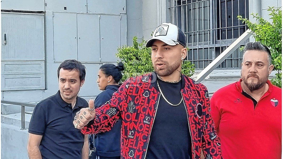Damián Batallini se sometió a la revisación médica en Colón