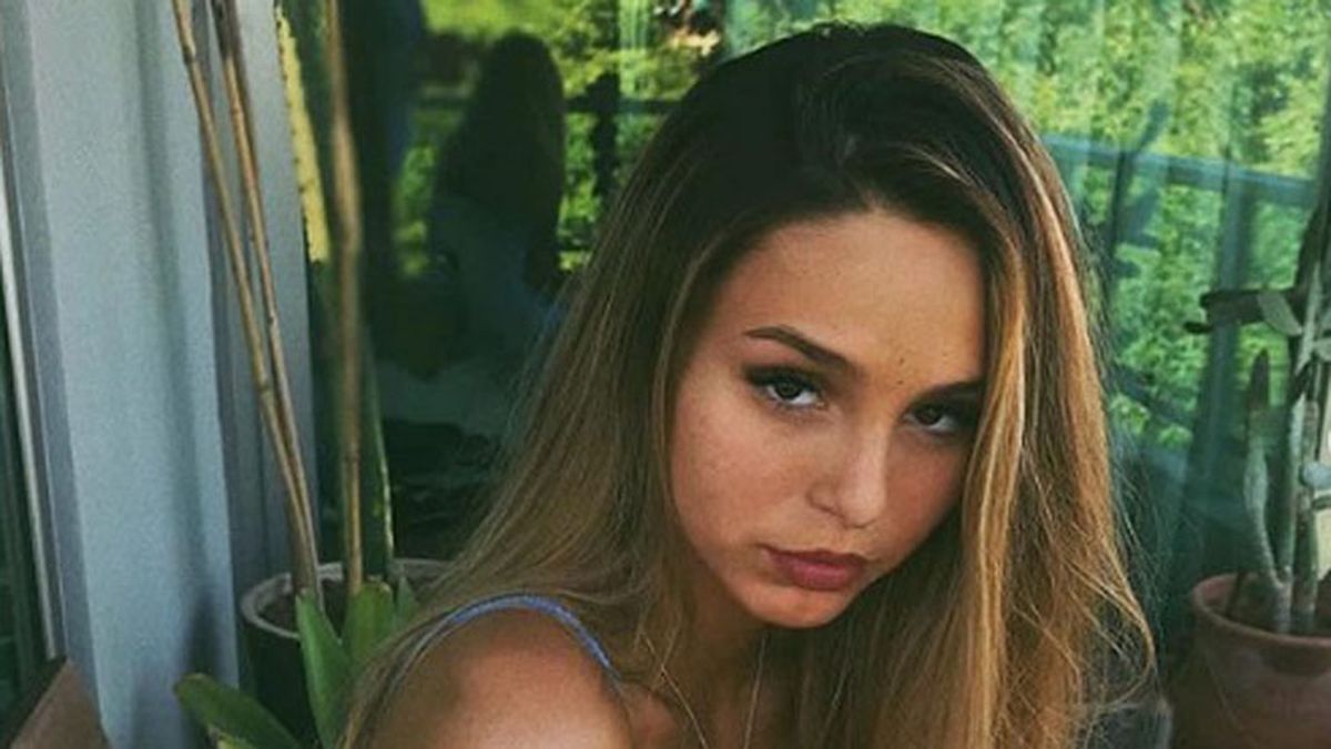 Qué escribió y a quién le dedicó Juani Tinellií su primer tatuaje