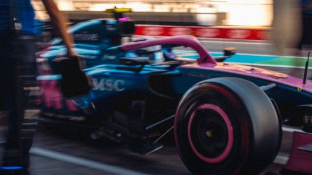 Tremenda victoria de Hamilton con Ferrari y gran octavo puesto de ...