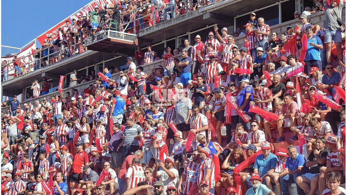 Los hinchas de Unión se hicieron sentir en redes sociales