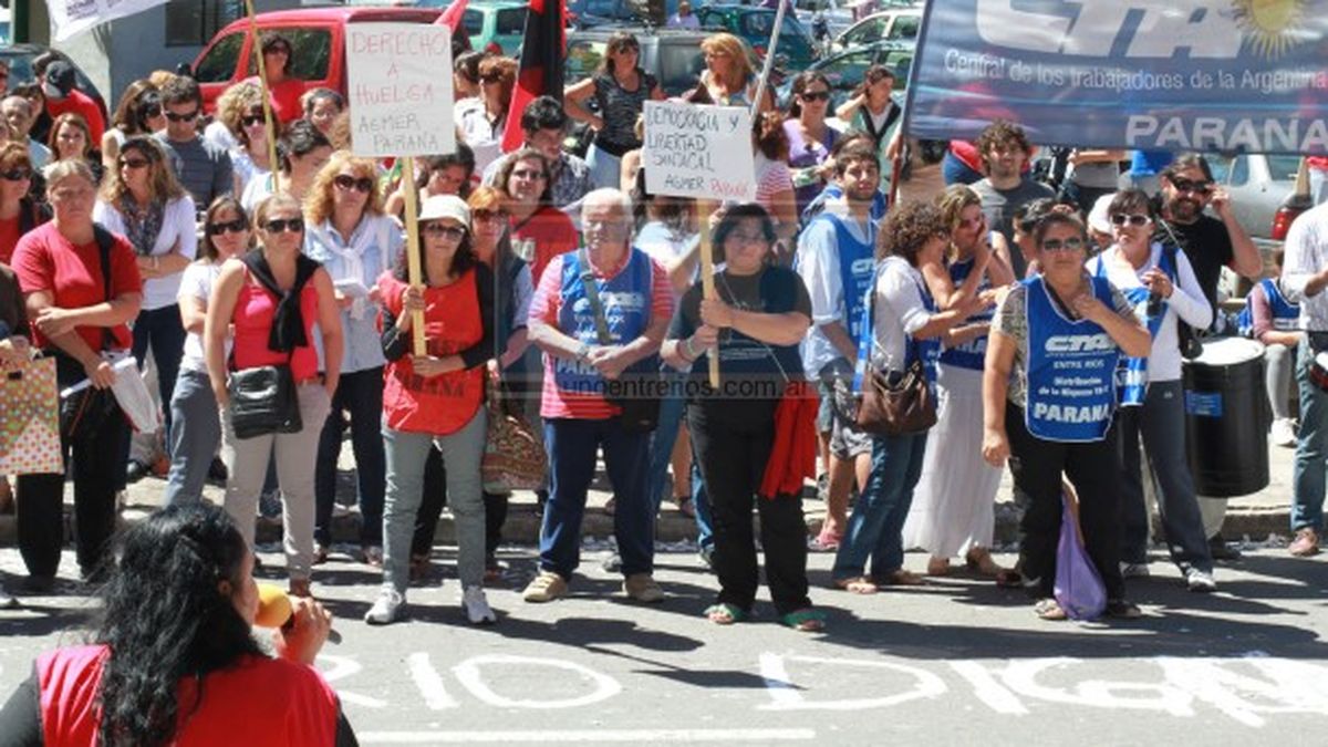 Dispar adhesión al paro docente en escuelas de Paraná