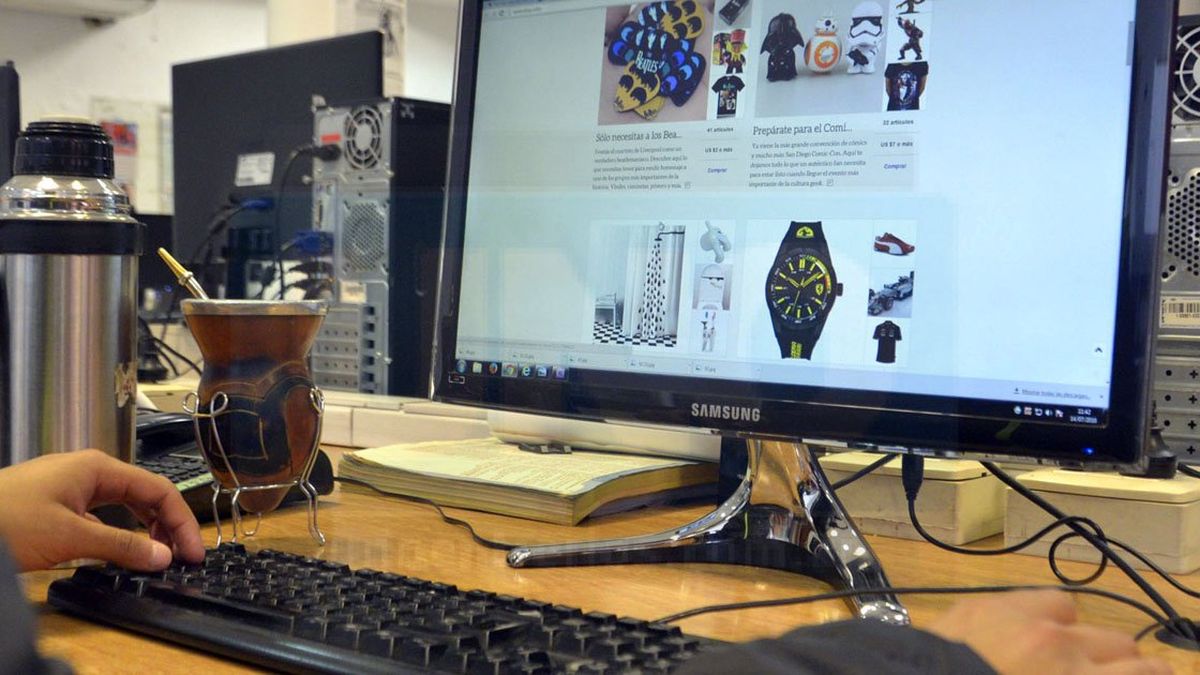 Crecen exponencialmente las compras personales en el exterior