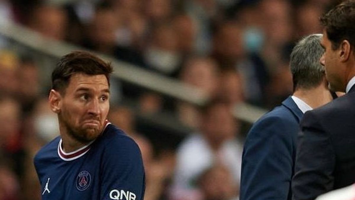 Messi chequeó su rodilla izquierda antes de ser reemplazado por Pocchettino