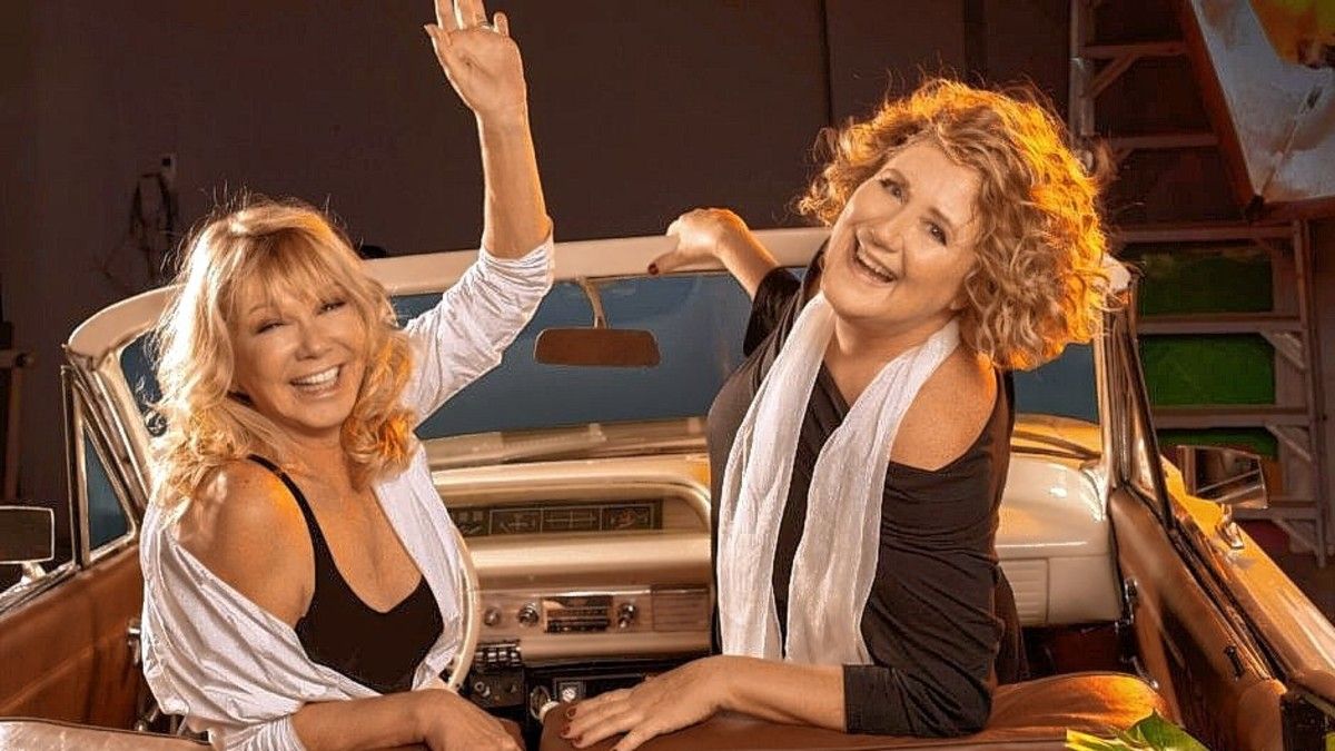 Dos Locas de Remate llega al Teatro 3 de Febrero