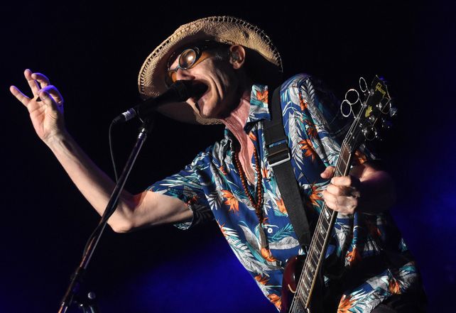 Skay Beilinson anunció fecha en Rosario, tras la reprogramación por la ...