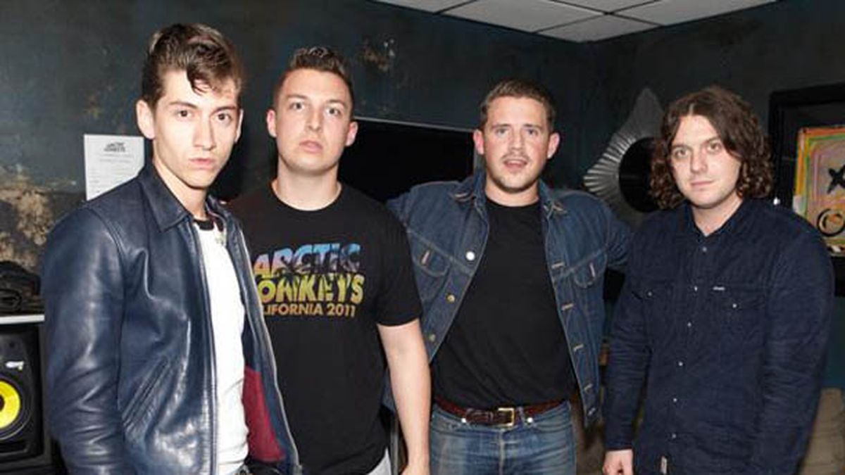 Arctic Monkeys promete un disco nuevo para este año