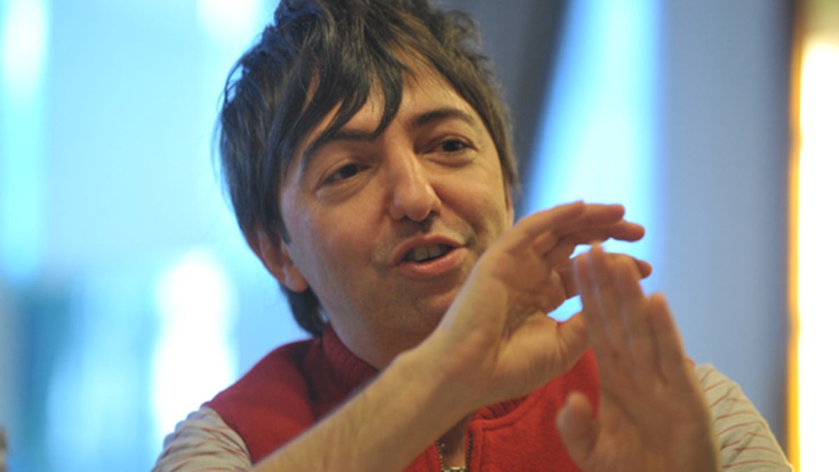 El líder de Babasónicos llega el sábado a Rosario en su mejor momento