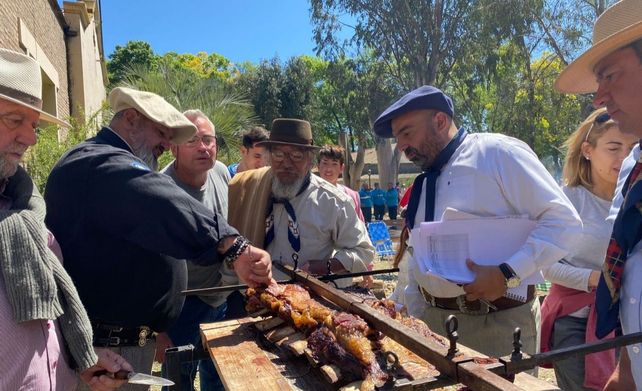 El asado argentino, un lujo en el país, fue elegido como el mejor plato ...