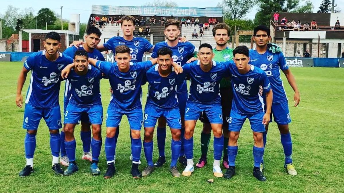 Argentino dio un paso en falso en el arranque de la Primera D