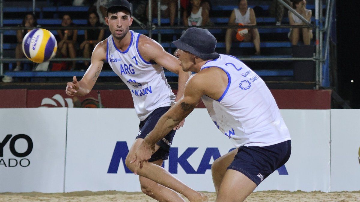 Vóley de playa: los Capogrosso, en arena azteca