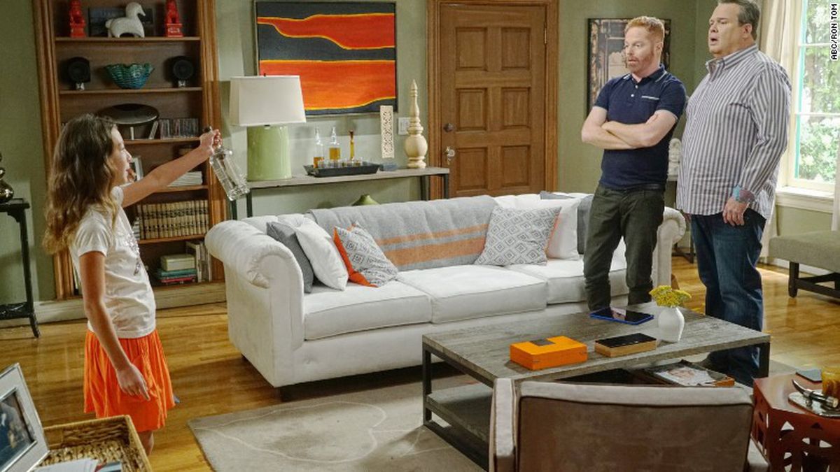 Modern Family contrata a un niño transgénero