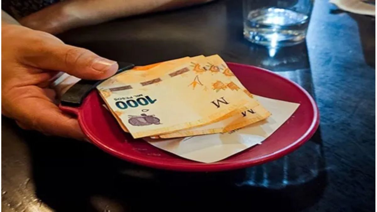 Propina electrónica: cuándo empieza a regir y cómo se implementará