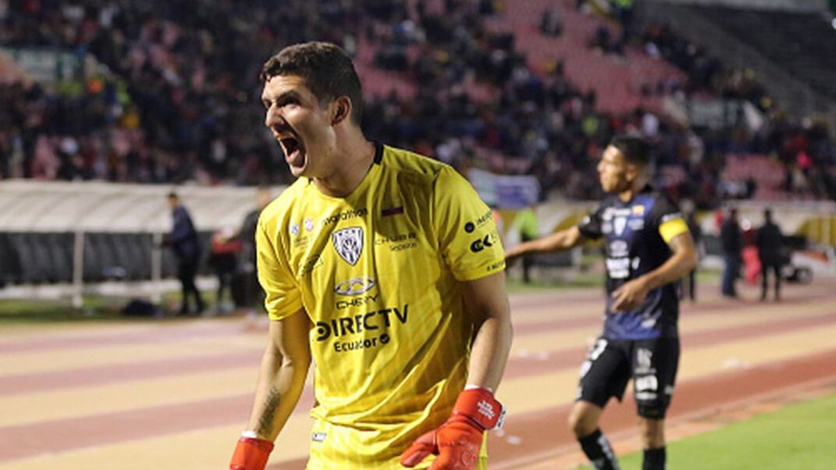 Xavier Freire avivó el reclamo de Colón por Jorge Pinos