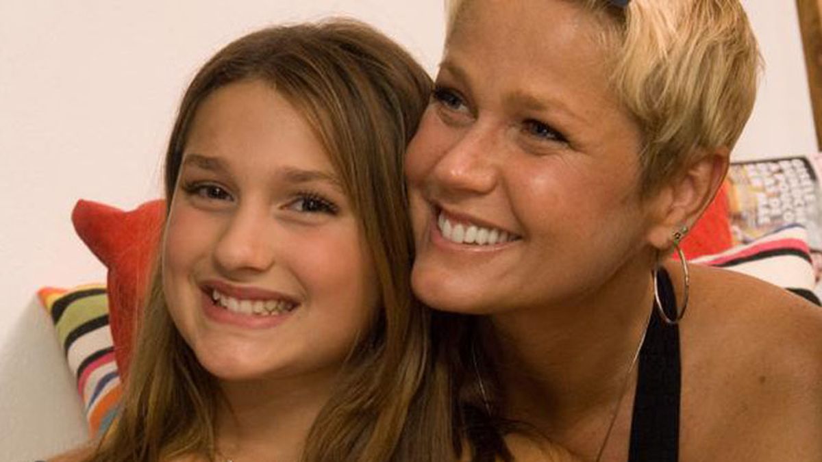 La hija de Xuxa ya deslumbra con su belleza