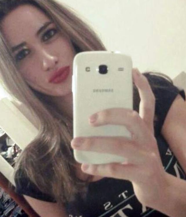 Así es Mechy Rohrer, la protagonista del video hot con dos pilotos