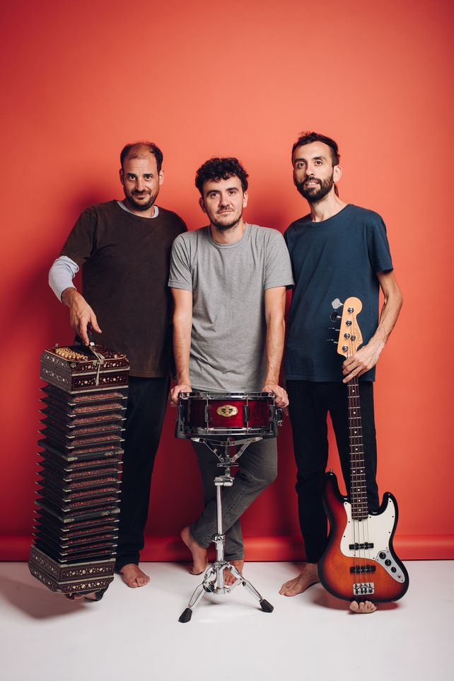 Toch, un trío que hace foco en la canción de fusión latinoamericana