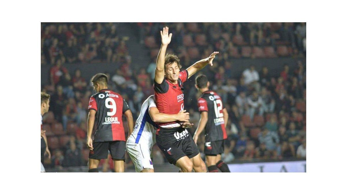 Se fue de Colón hace poco tiempo y anunció su retiro del fútbol