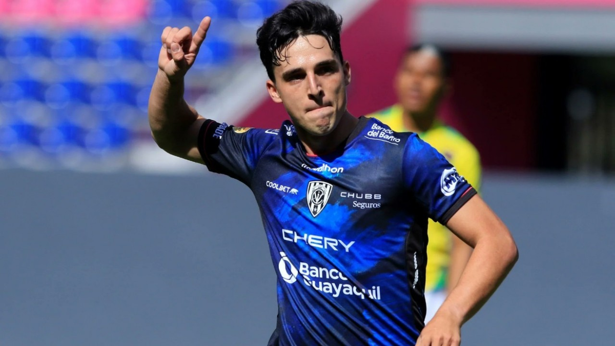 Lorenzo Faravelli, el volante al que le apunta Colón