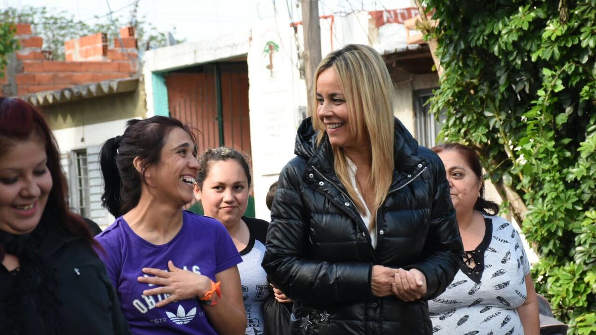 Daniela León cierra la campaña con una maratónica recorrida por la ciudad