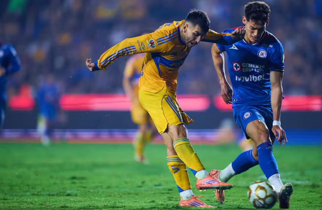 Ángel Correa, involuntario protagonista de la escalofriante lesión de ...