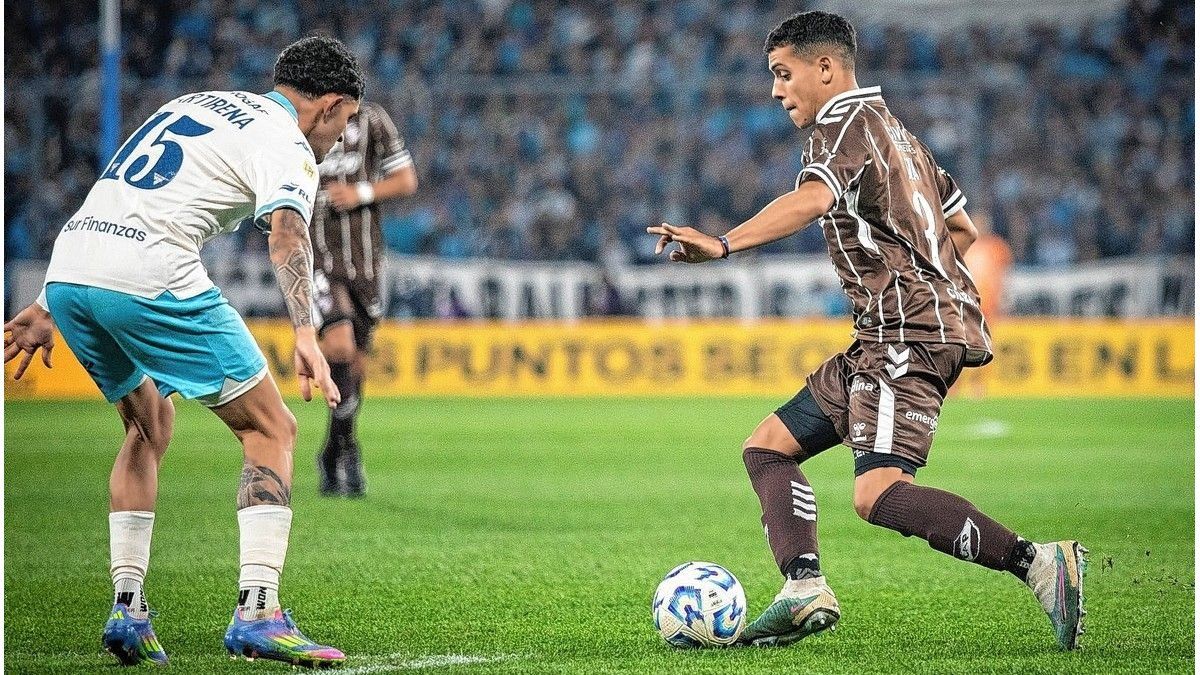 Platense dio el batacazo y eliminó a Racing