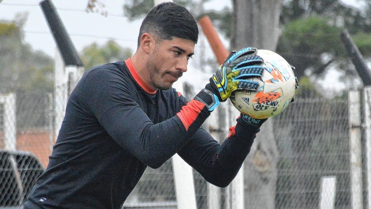 Mansilla saca una luz de ventaja