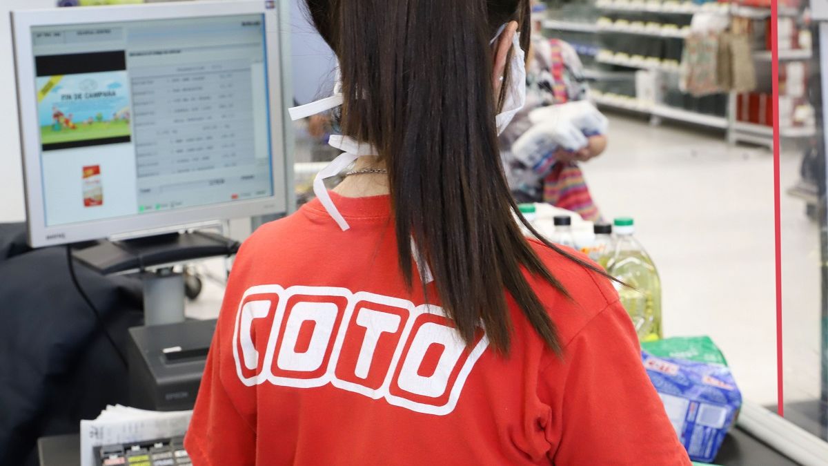 Coto lleva adelante medidas preventivas en todas sus sucursales