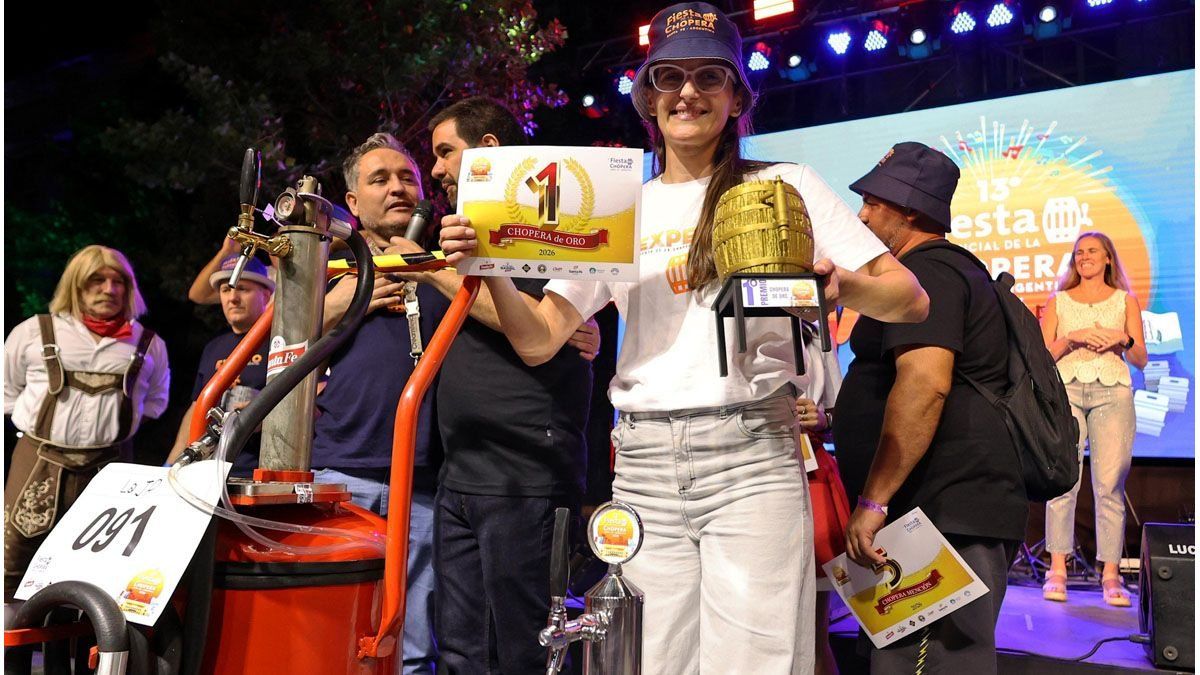 Un matafuegos vencido y los lisos perfectos de Laura: la Fiesta ...