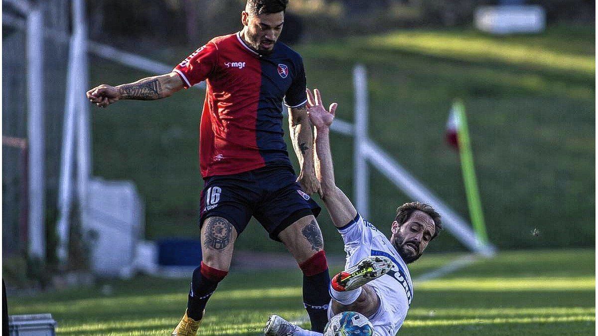 Emiliano Ancheta, el lateral que suena en Colón