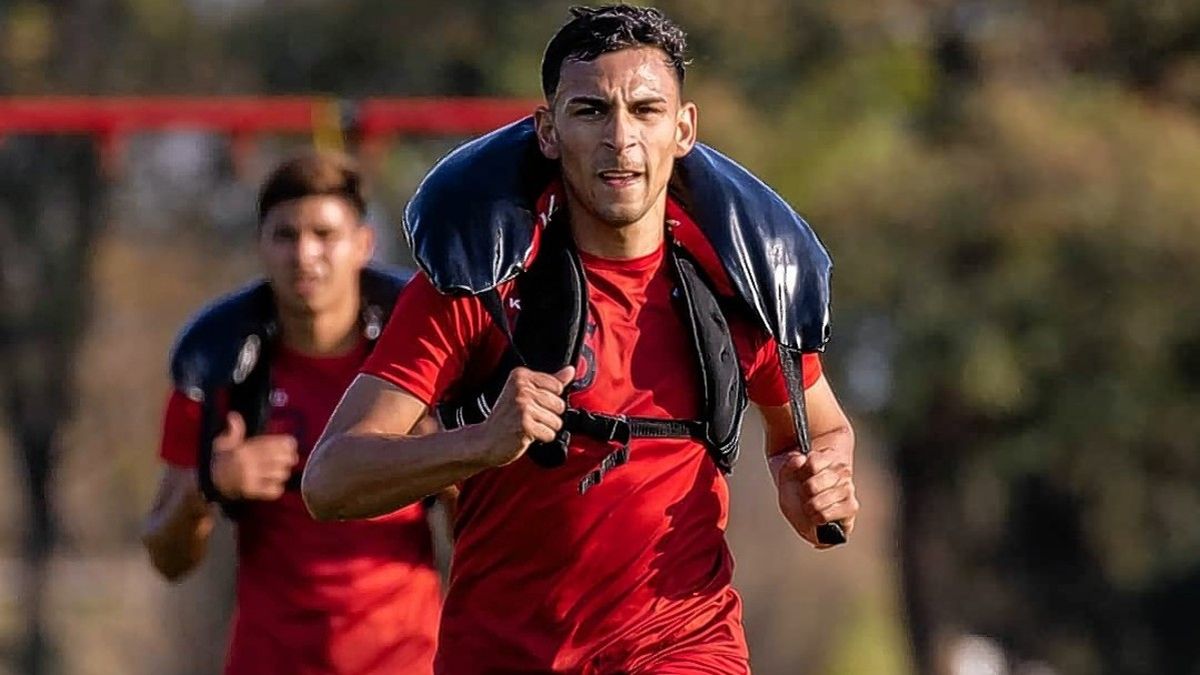 Colón le envió el telegrama de primer contrato a Eric Meza
