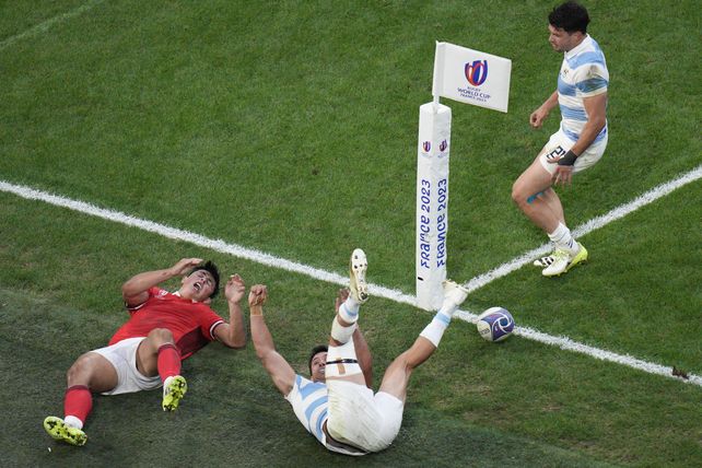 El milagroso cruce de Moroni que cambió el destino del partido