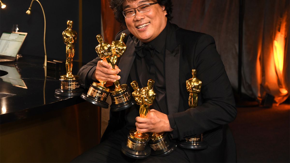 El director del momento llega al mundo de las series