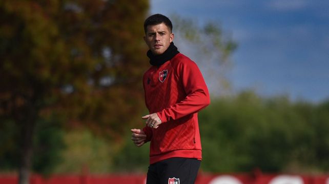 El regreso a Newells de un delantero que rescindió porque el club donde ...