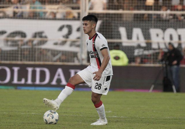 Newells: Fabricio Tirado, con la pelota bajo la suela, la historia del ...