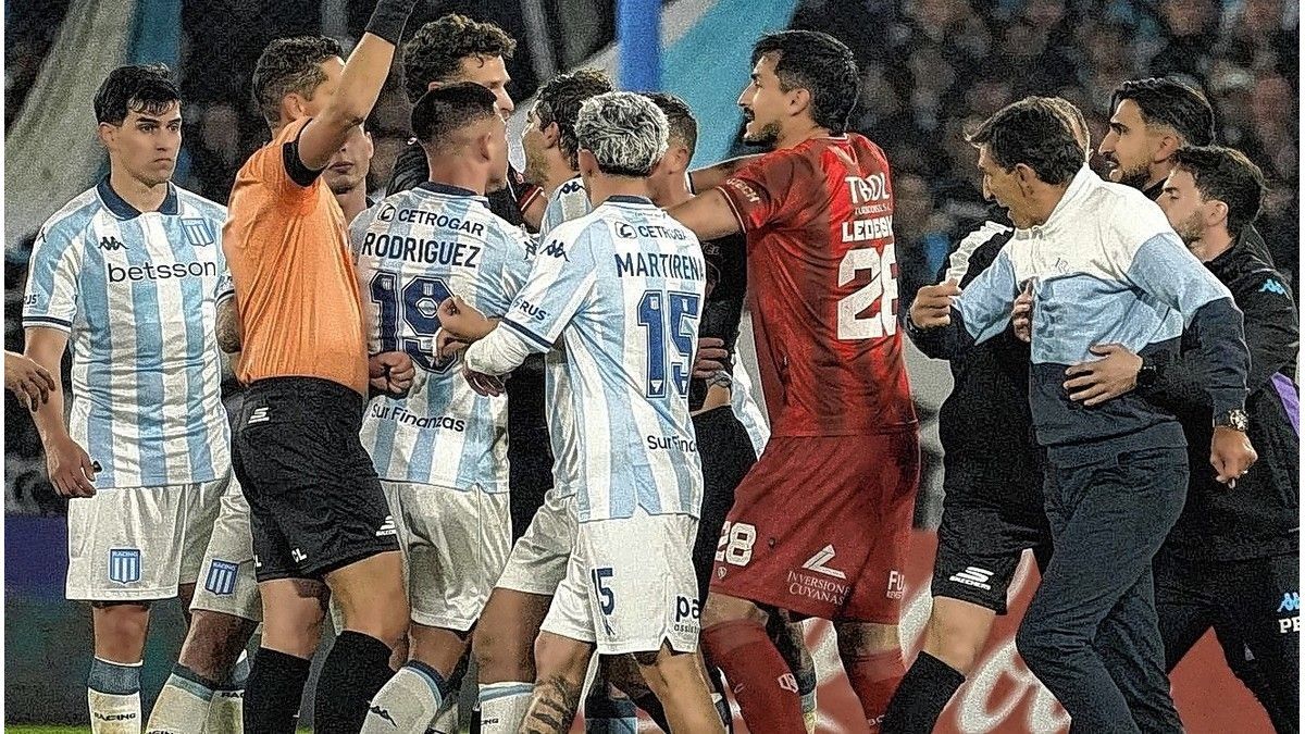 La sentida autocrítica de Gustavo Costas tras su expulsión ante ...