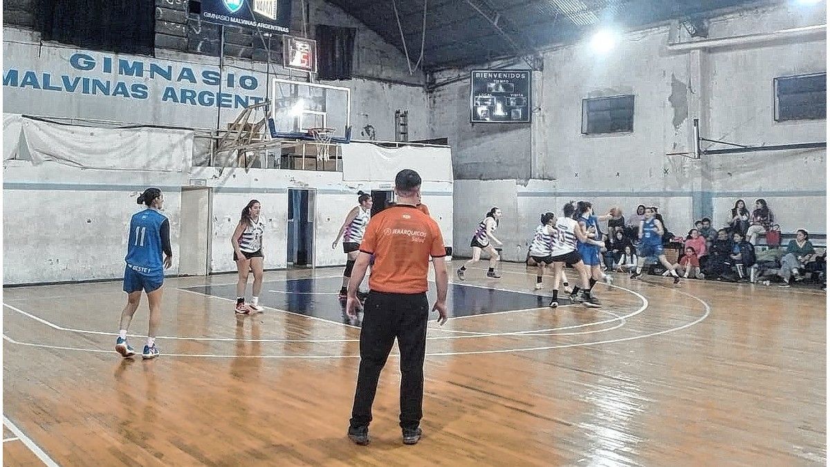 Alma Juniors y Santa Rosa siguen invictos en el Clausura Femenino