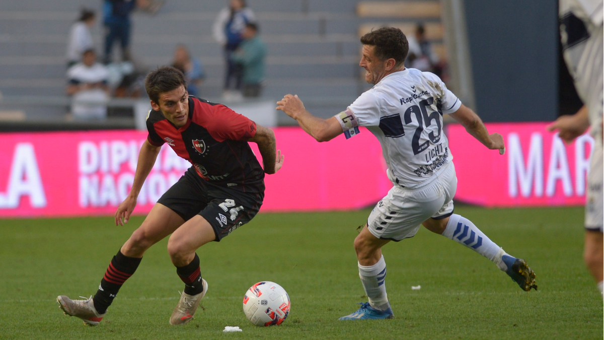 Newells: Juan Garro es el elegido para el frente de ataque
