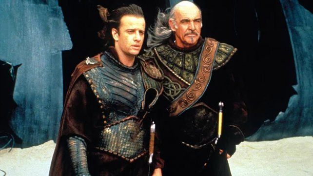 Henry Cavill hará una remake de Highlander