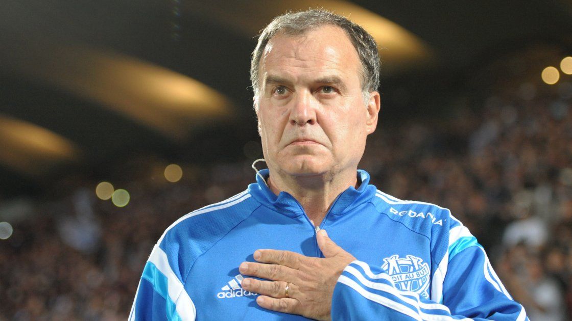 El nombre de Marcelo Bielsa aparece entre las preferencias para dirigir ...