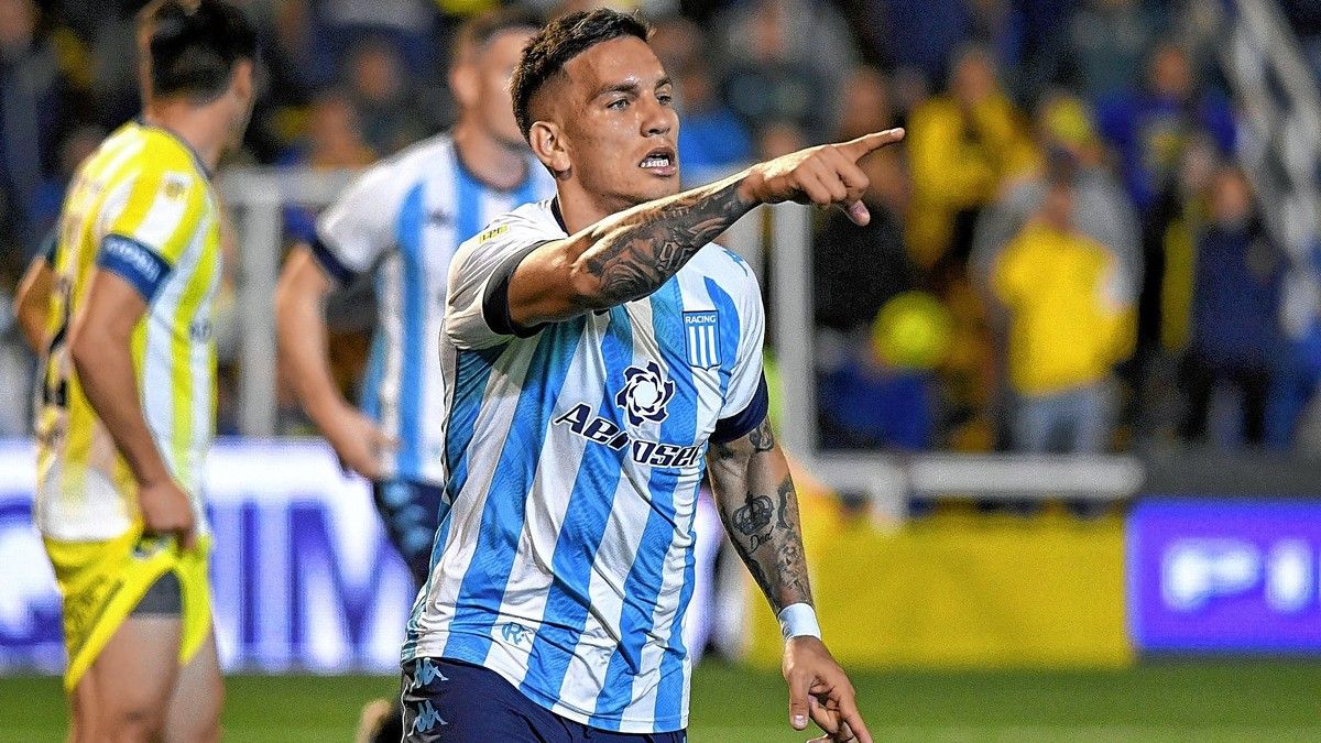 Enzo Copetti confirmó que seguirá en Racing