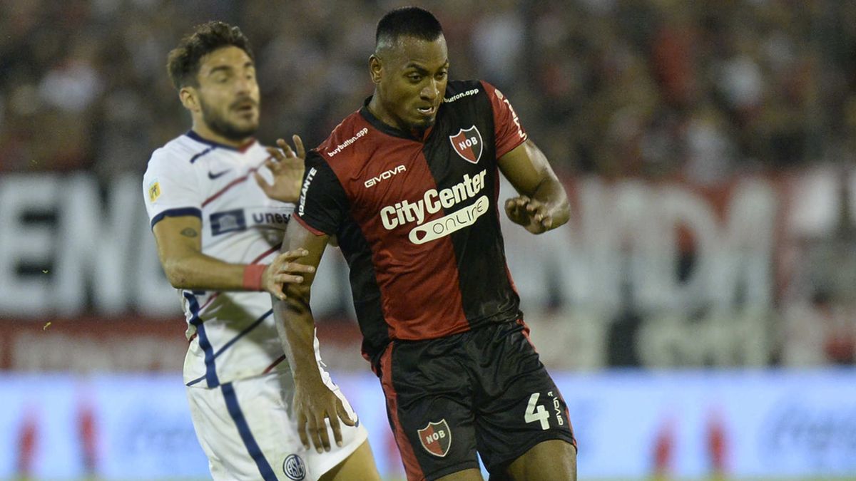 Willer Ditta fue vendido por Newells a Cruz Azul de México