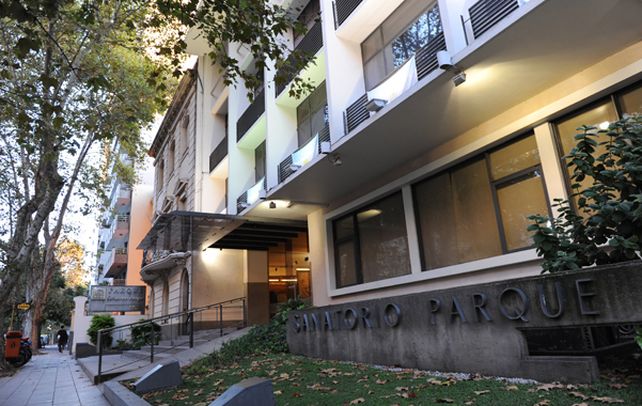 Trasplantes simultáneos de corazón y de hígado en sanatorio rosarino