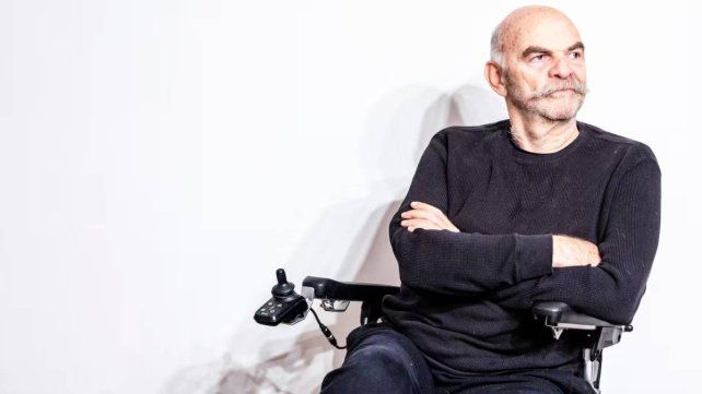 El periodista y escritor argentino Martín Caparrós develó que padece ELA