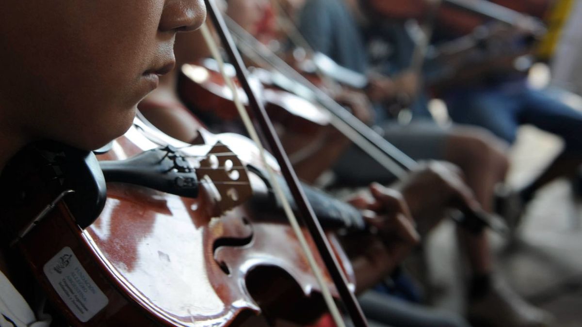 Las Flores sur y el sueño de una orquesta para los chicos del barrio