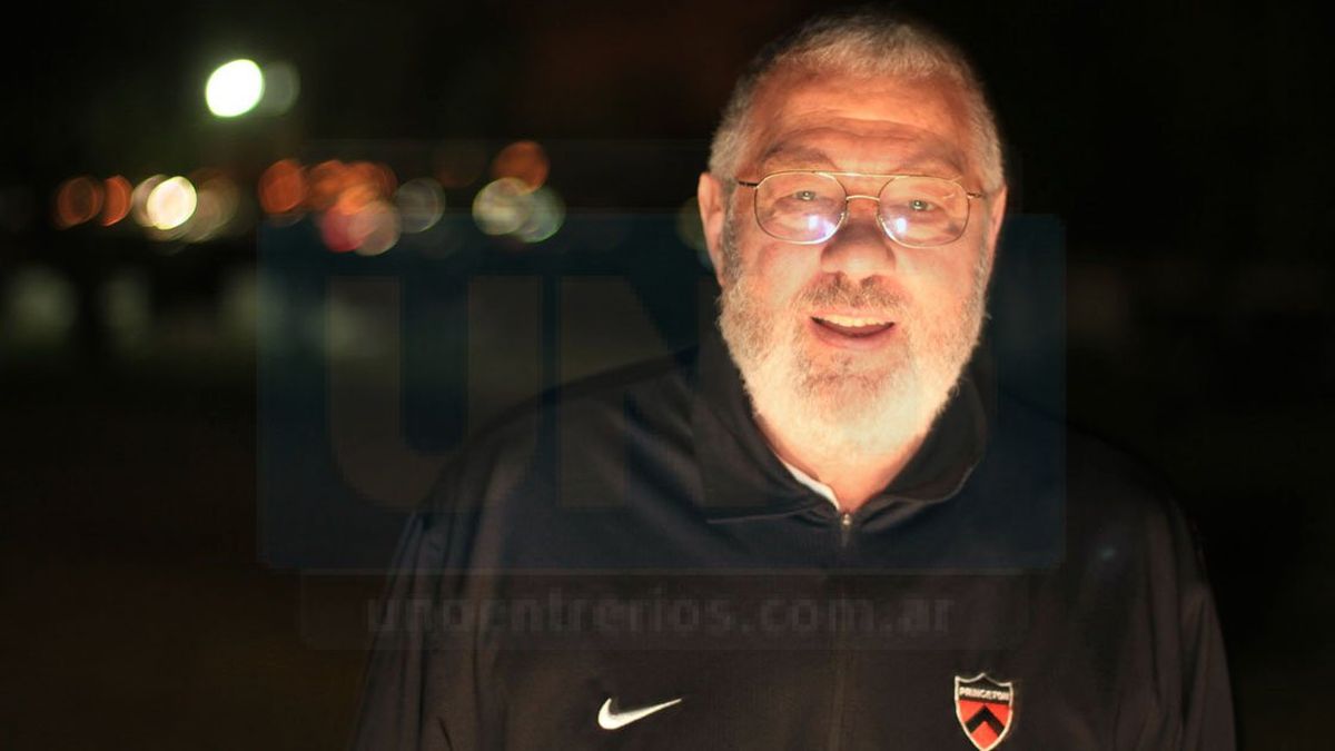 Nicolao, un referente dentro y fuera del agua