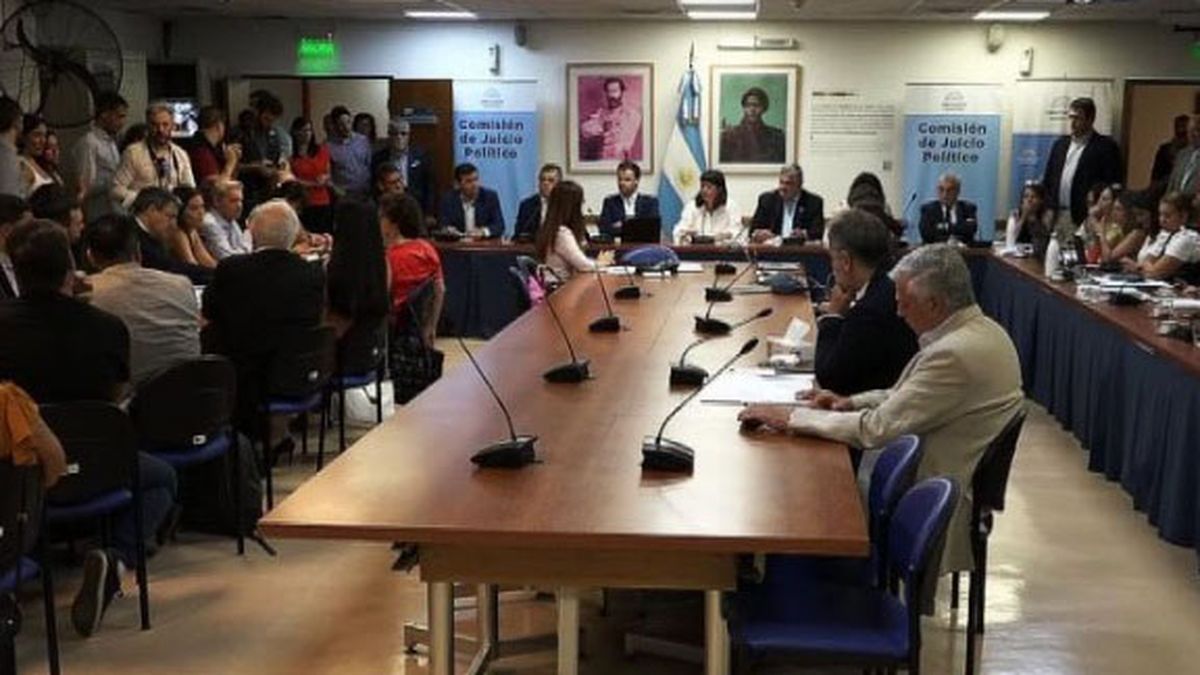 Diputados: nueva ronda de testigos por el pedido de juicio político a ...